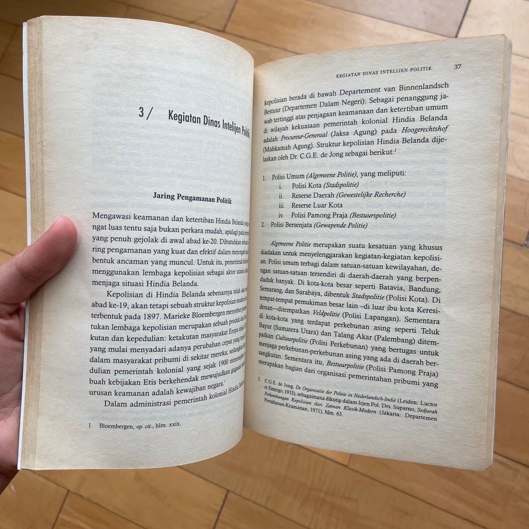 Memata-matai Kaum Pergerakan - Allan Akbar - Dinas Intelijen Politik Hindia Belanda 1916-1934 ...