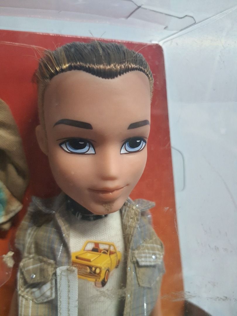 MGA Bratz Boy Cameron, 興趣及遊戲, 玩具 & 遊戲類 - Carousell