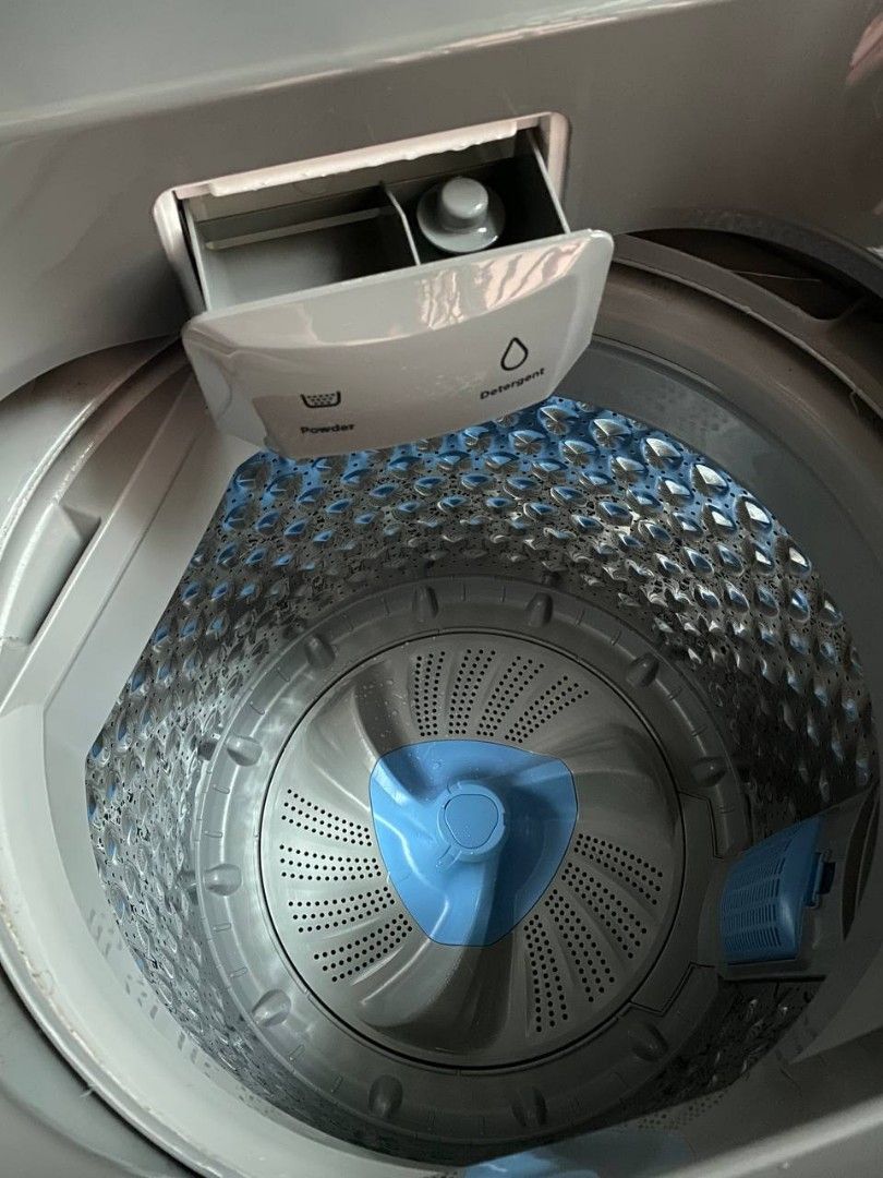 Midea Healthguard Hygiene+ MA200W75 7.5kg top load washing machine, TV ...