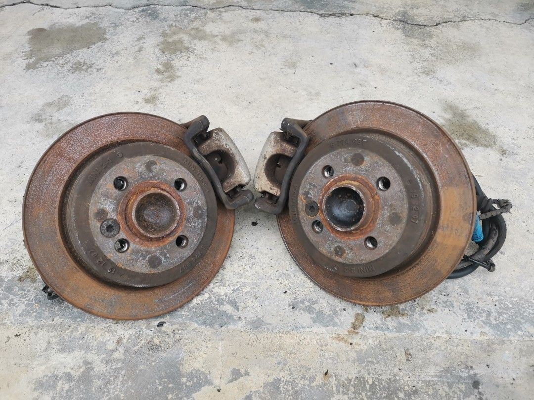 Mini Cooper S R56 disc brake, Auto Accessories on Carousell