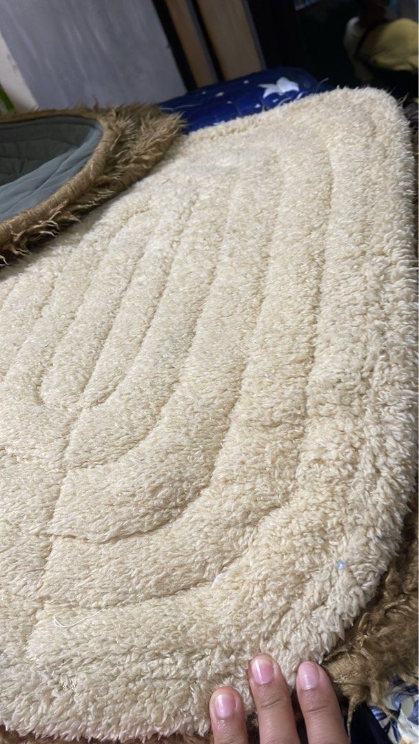 Minimalist Rags on Carousell