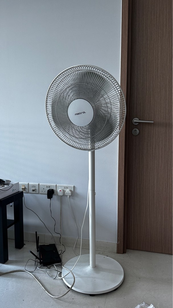 Mistral & Morris Fan, Furniture & Home Living, Lighting & Fans, Fans on ...