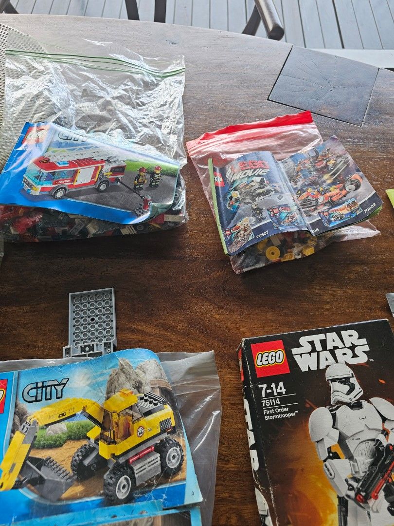 Mixed Lego sets - Large Lego Collection! Priced to clear, Hobbies ...