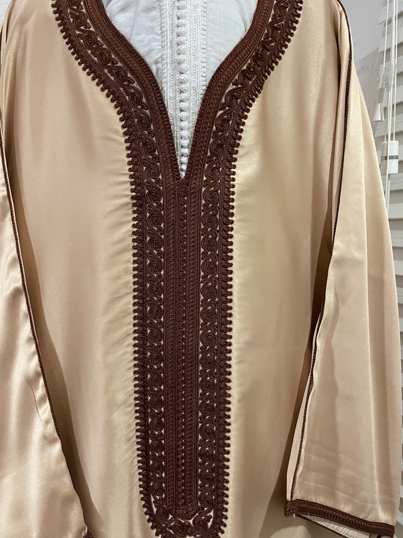 moroccan jubah for men, Men's Fashion, Muslim Wear, Jubahs on Carousell