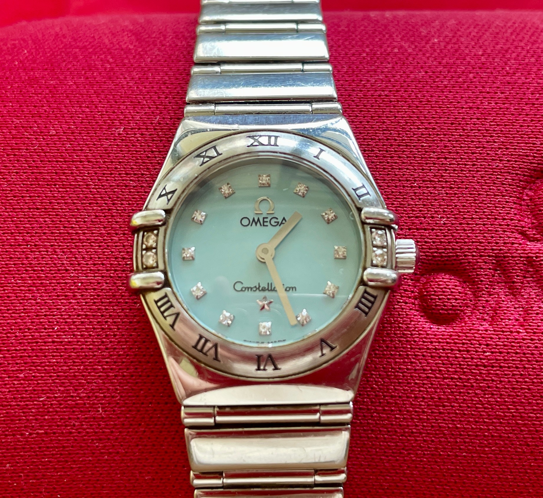 OMEGA Constellation Diamond Watch 20mm, Luxury, Watches on Carousell