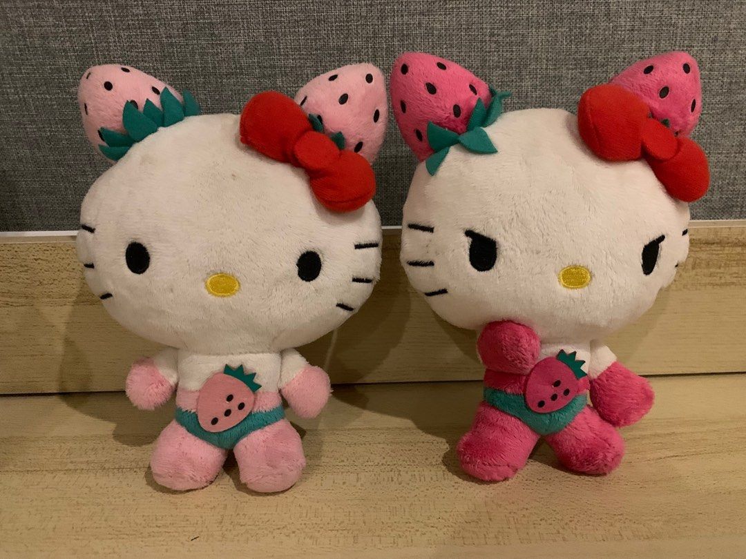 RARE Hello Kitty Ichigoman Plush Pair Strawberry Kitty Set on Carousell