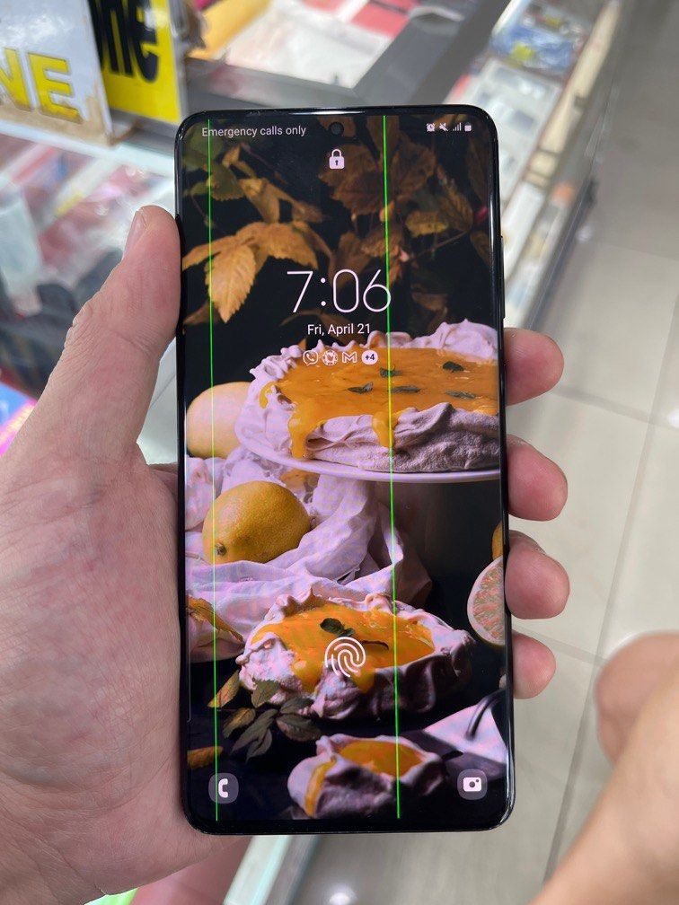 S20+ Damaged LCD on Carousell