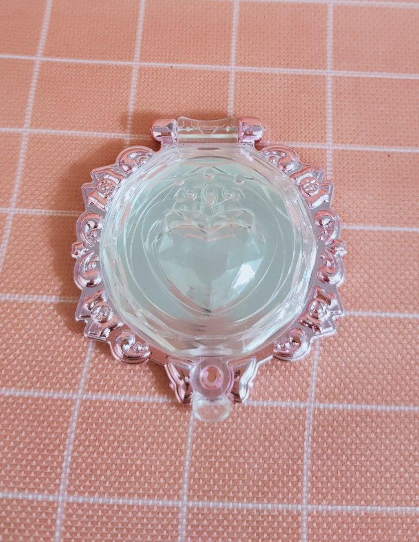 Sailor Moon Compact Mirror, Hobbies & Toys, Toys & Games on Carousell