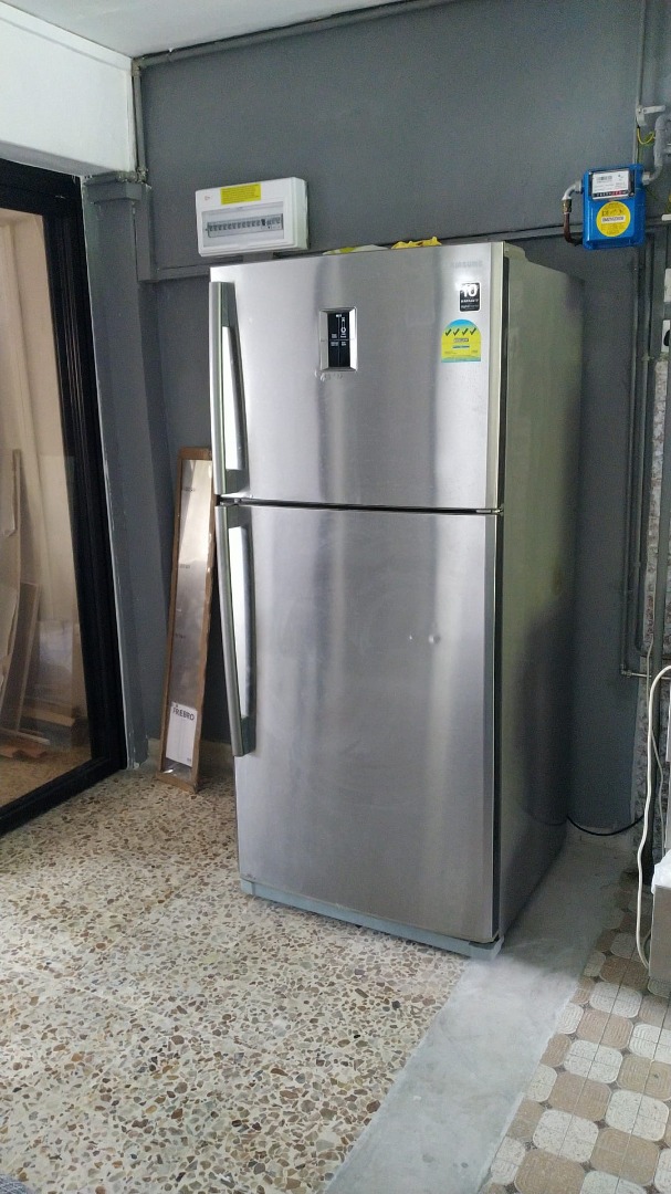 SAMSUNG refrigerator large, digital inverter compressor, TV & Home ...