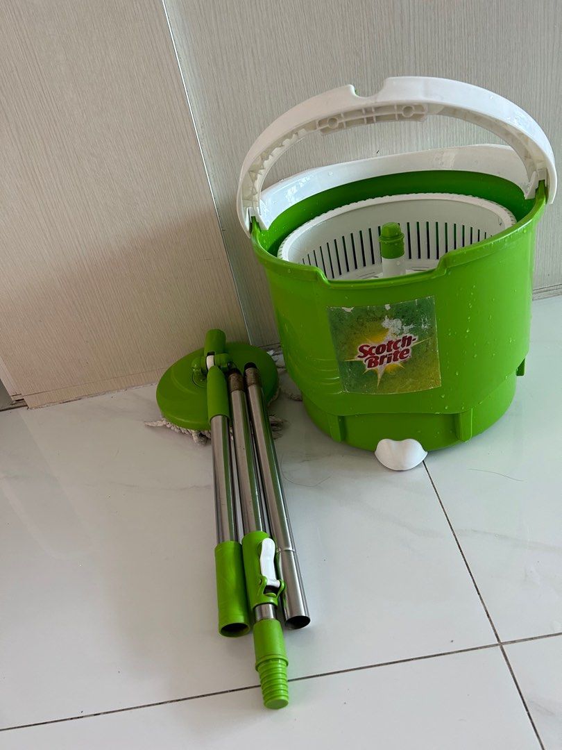 Scotch Brite bucket and stick set, Furniture & Home Living, Cleaning ...