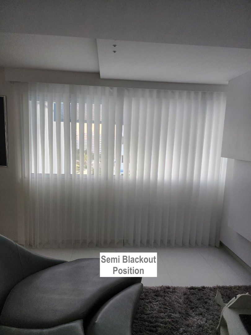 Smart 2-in-1 Unislat Curtain, Furniture & Home Living, Home Decor ...