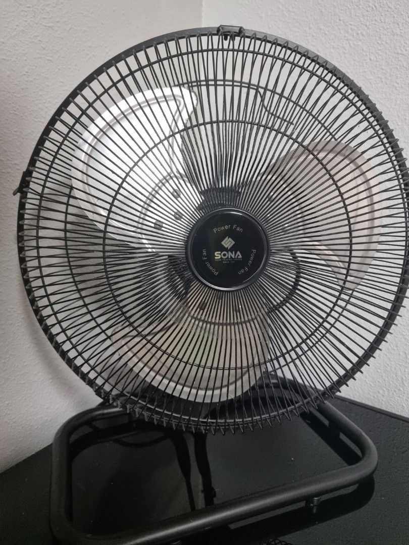 Sona Table Fan, Furniture & Home Living, Lighting & Fans, Fans on Carousell