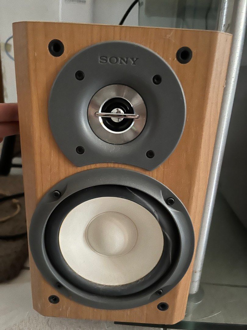 Sony CMT-CP100 Micro Hi-Fi Component System, Audio, Soundbars, Speakers ...