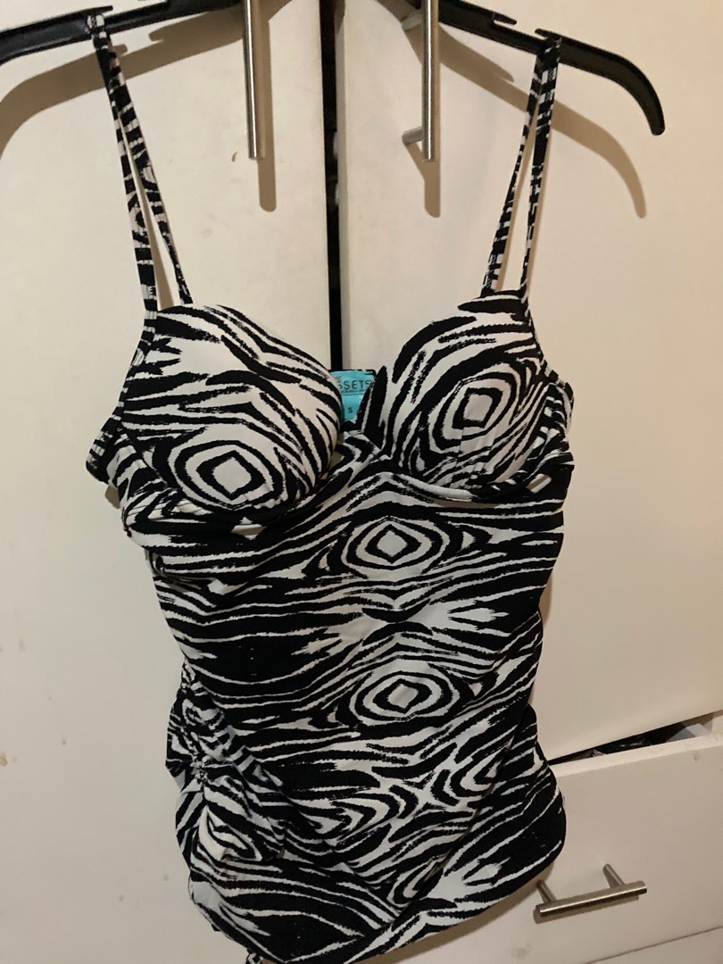 Strappy Tankini size Small, Women's Fashion, Swimwear, Bikinis ...