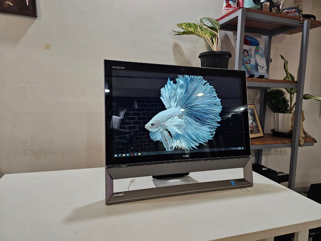 TOUCHSCREEN ALL IN ONE PC - NEC JAPAN Brand Core i5 4th Gen / 8gb RAM ...