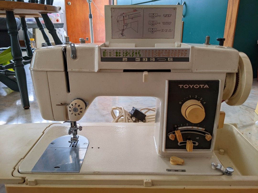 Toyota Sewing Machine with YDK sewing Motor and accessory box, TV ...