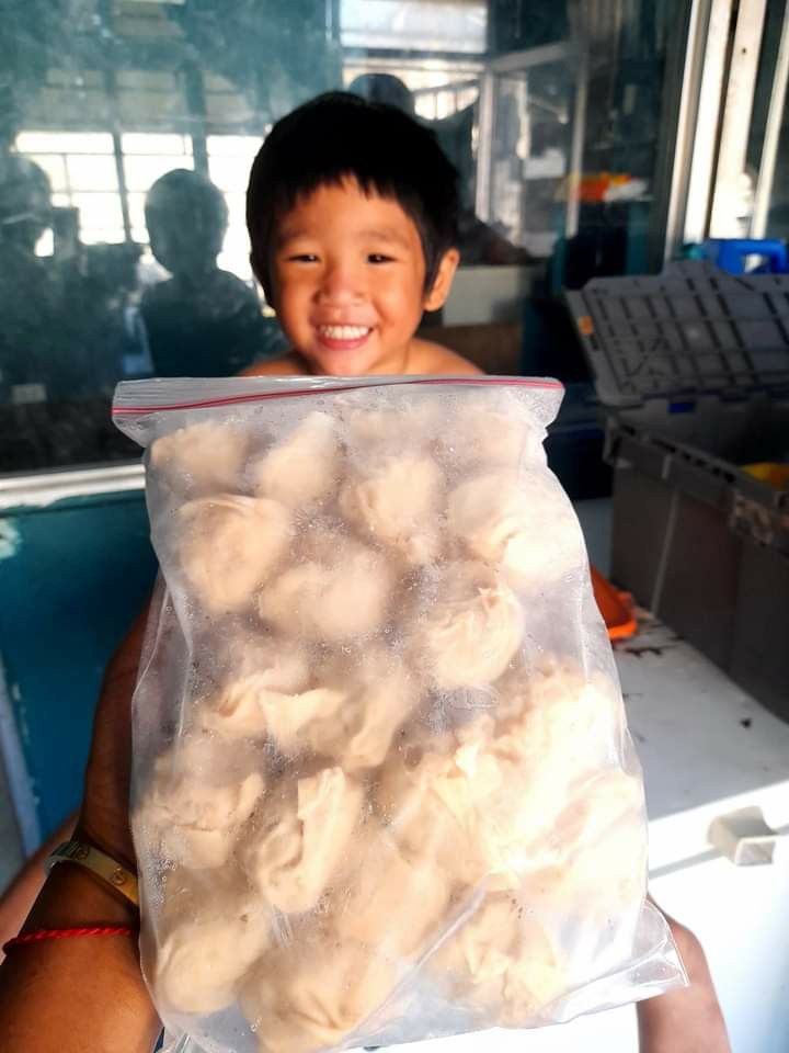 TRENDING JUMBO SIOMAI, Food & Drinks, Chilled & Frozen Food on Carousell