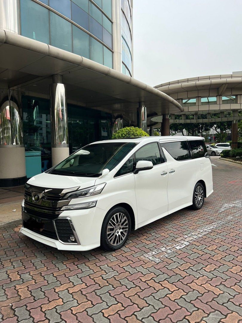 Vellfire ZG Edition with moon roof high specs, Cars, Car Rental on ...