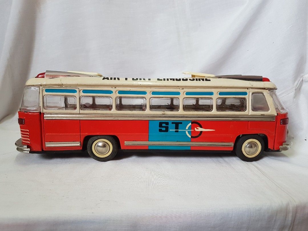 Vintage China Tin Toy Airport Limousine New In Box, Hobbies & Toys ...