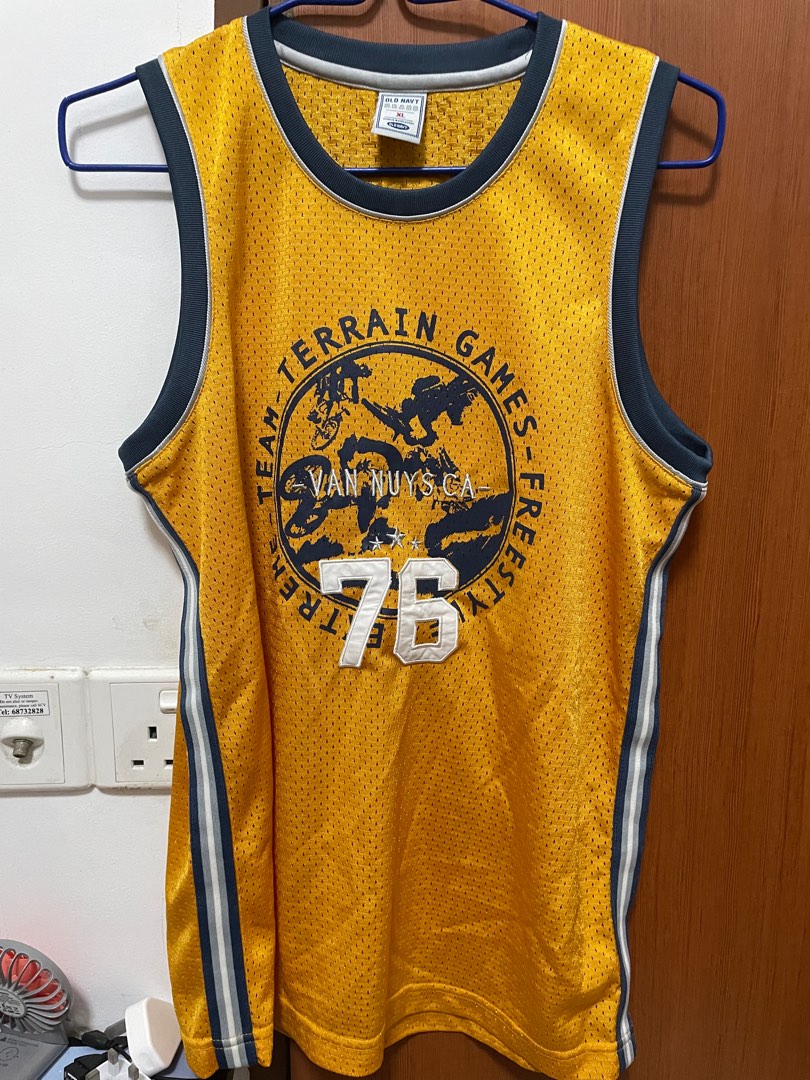 Vintage jersey singlet, Men's Fashion, Activewear on Carousell