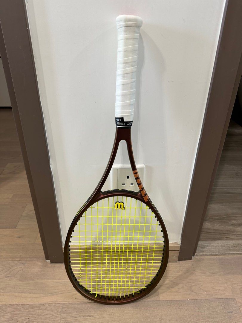 Wilson ProStaff V14 Grip 3, 運動產品, 運動與體育, 運動與體育 - 球拍和球類運動 - Carousell