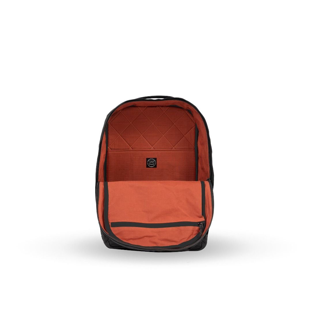 (Clearance 清貨大減價) Wingback Everyday Pack - 21L (Made in England), 男裝, 袋 ...