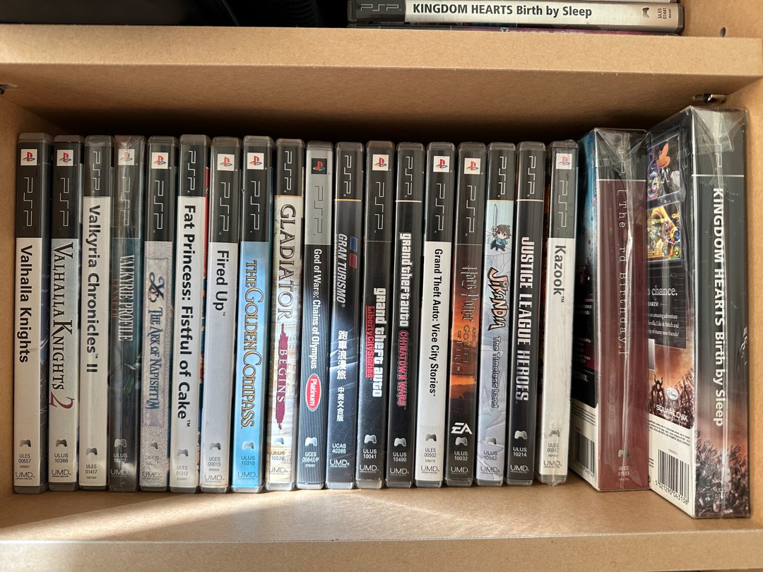 121 Psp USED Games Bundle from personal collection - Playstation ...