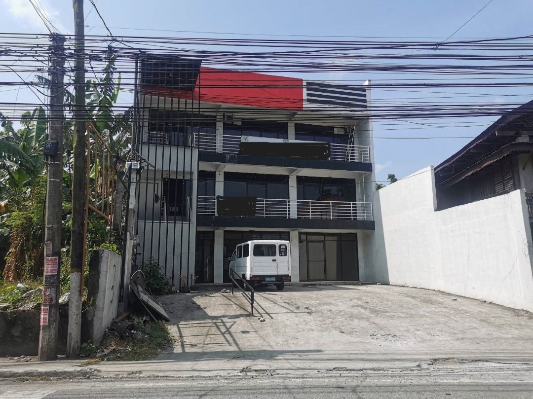 3-Storey Commercial Building for Sale in Alaminos, Laguna along ...