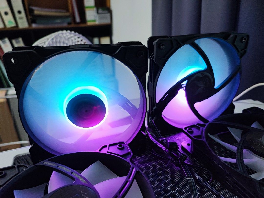 4 RGB led fans with fan hub 6, Computers & Tech, Parts & Accessories ...