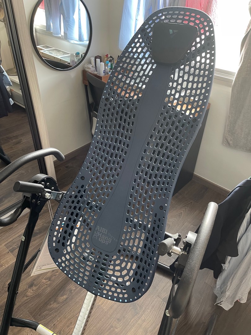 Aibi Teeter Hang Ups Inversion Table, Sports Equipment, Exercise ...