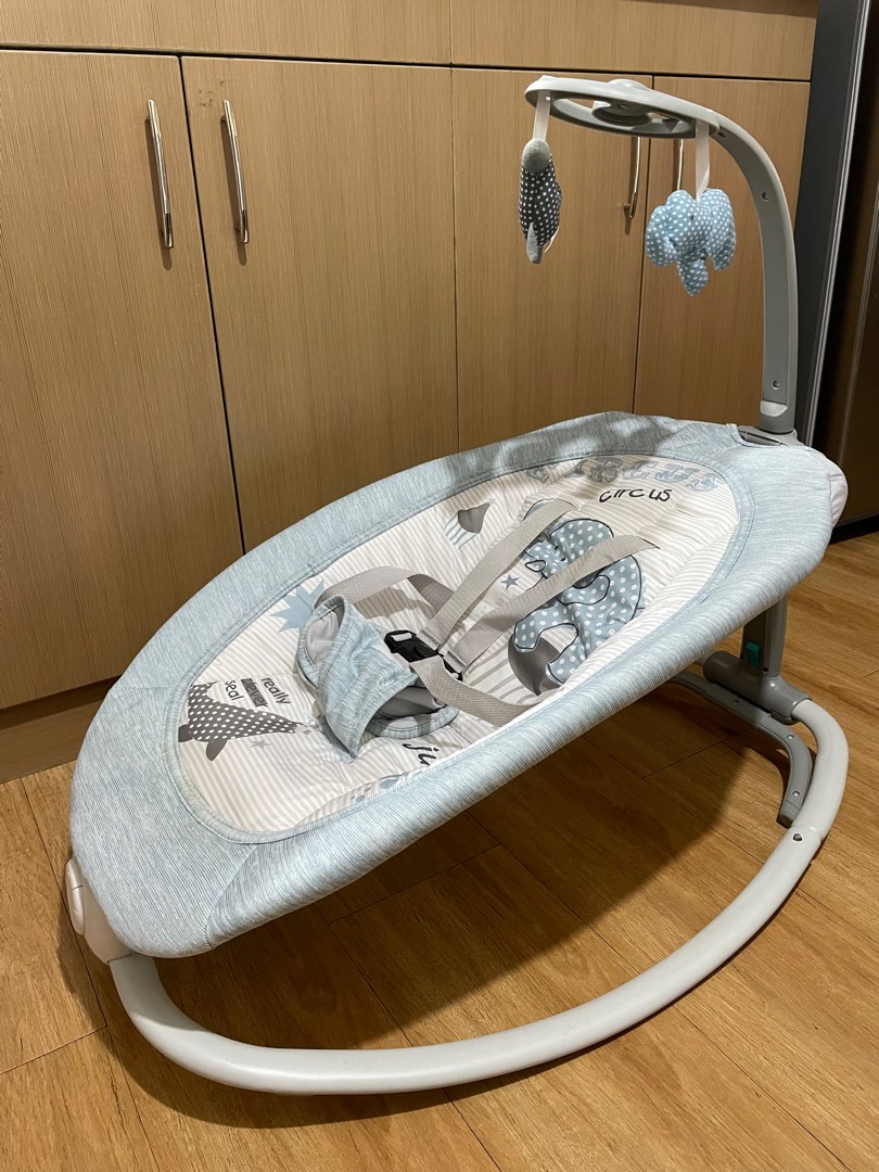 Akeeva Foldable Reclinable Newborn to Toddler Rocker Extra Big Size ...