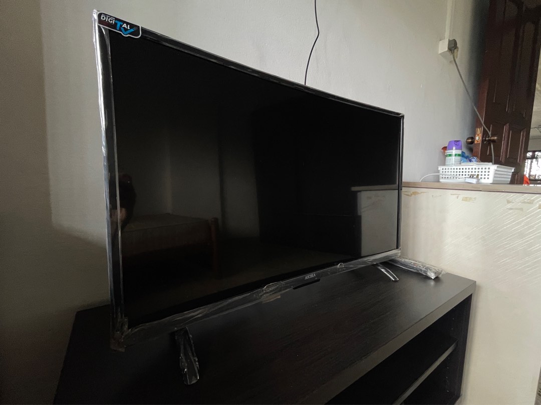 Akira LED TV, TV & Home Appliances, TV & Entertainment, TV on Carousell