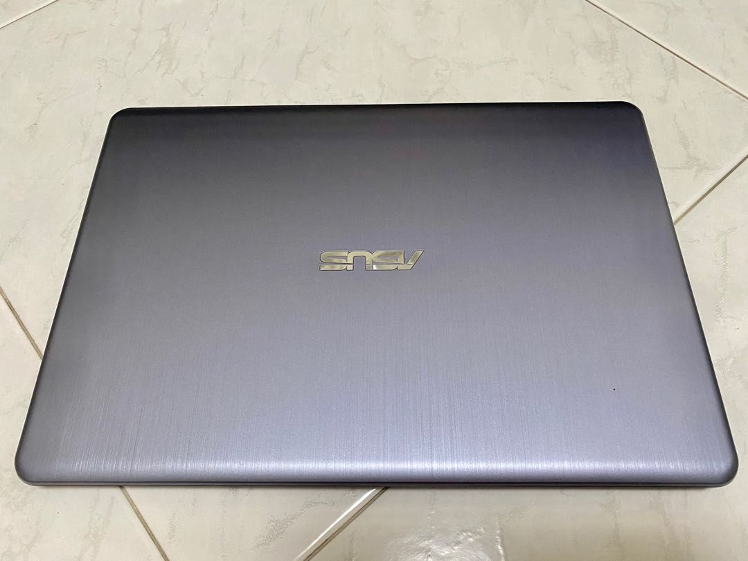 Asia Vivobook 14 inch E406M, Computers & Tech, Laptops & Notebooks on Carousell