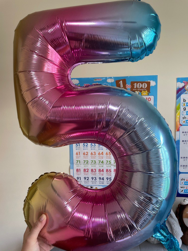Ballon 5 years old, Hobbies & Toys, Stationery & Craft, Occasions ...