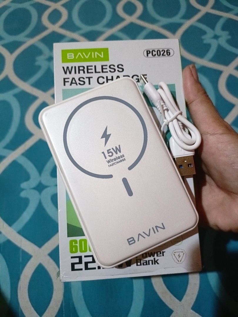 BAVIN WIRELESS MAGNETIC POWERBANK, Mobile Phones & Gadgets, Mobile ...