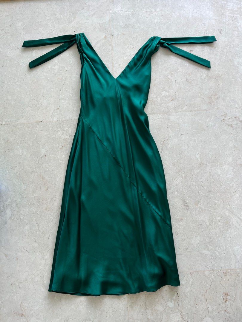 BCBG Max Azria green dress, Women's Fashion, Dresses & Sets, Evening ...