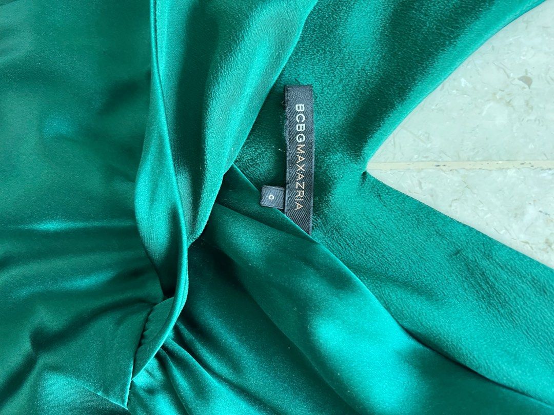 BCBG Max Azria green dress, Women's Fashion, Dresses & Sets, Evening ...