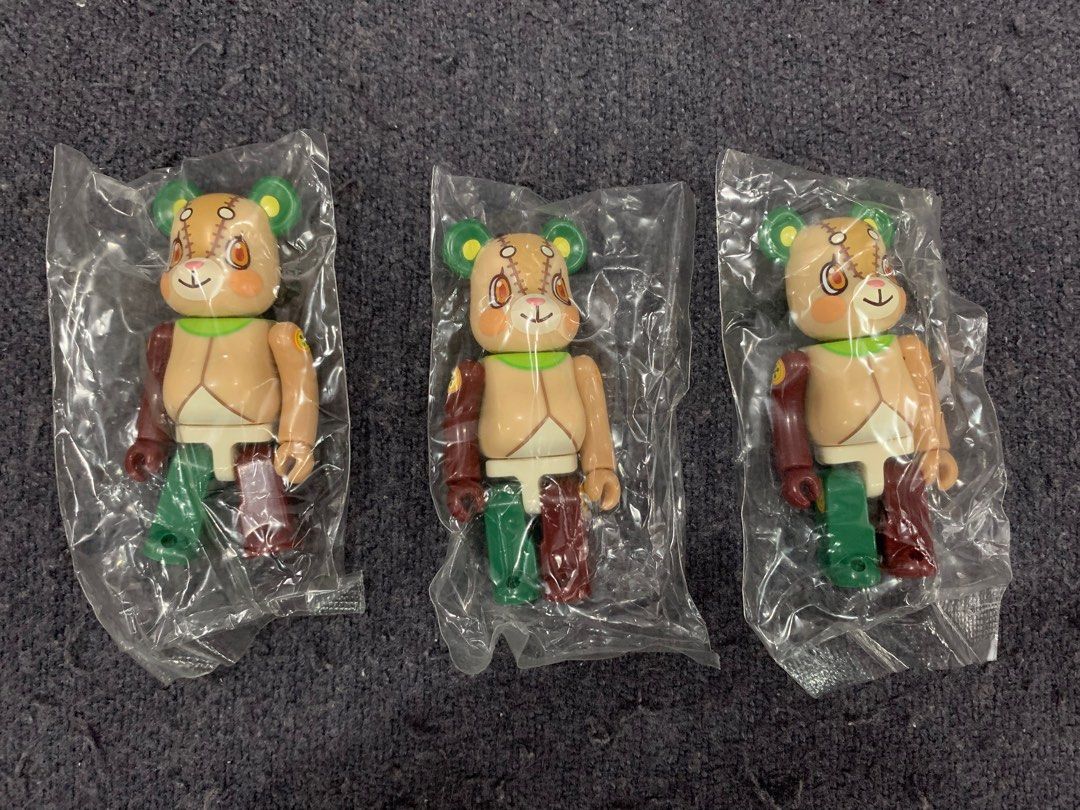 Bearbricks 100% Series 35, Hobbies & Toys, Memorabilia & Collectibles ...