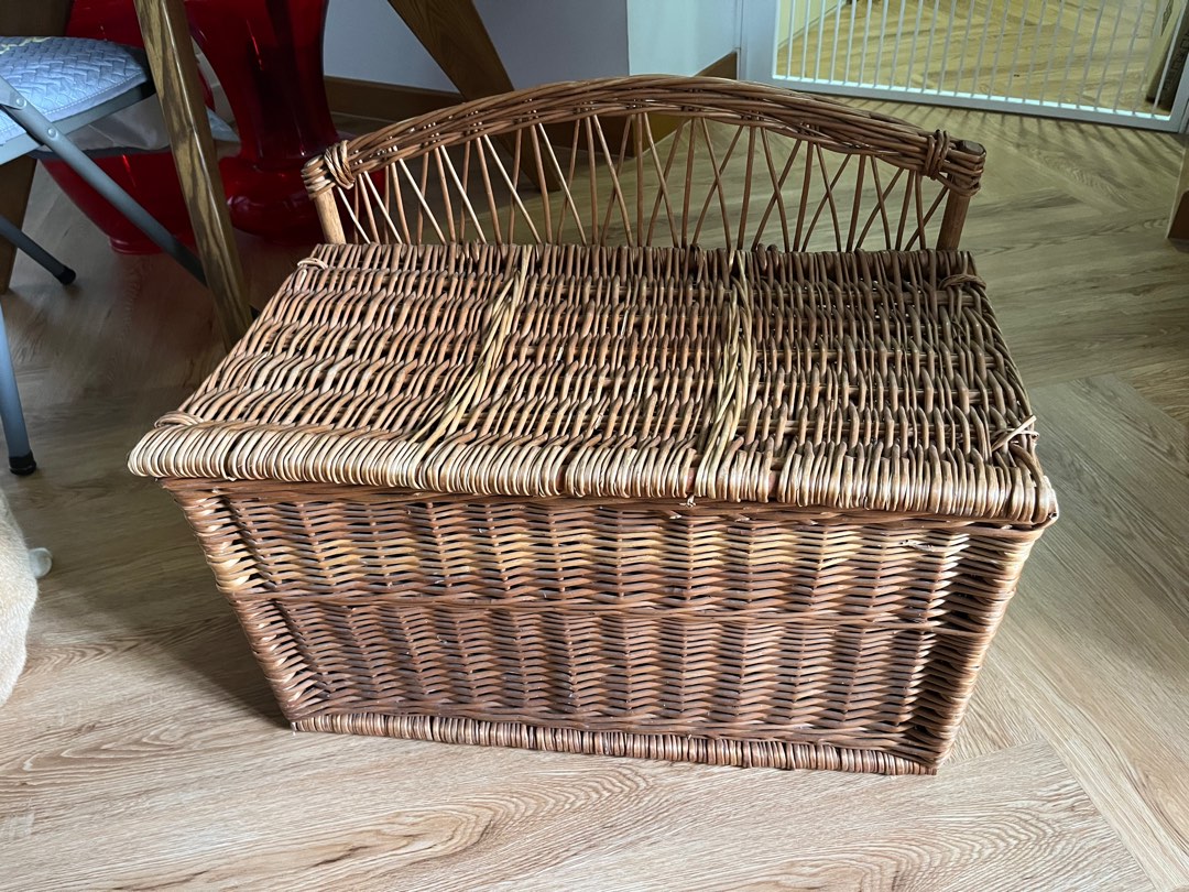 Beautiful Cane Basket storage, Food & Drinks, Gift Baskets & Hampers on ...