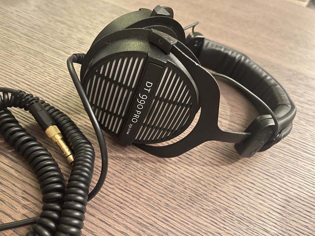 Beyerdynamic DT990 Pro 250 ohms, Audio, Headphones & Headsets on Carousell