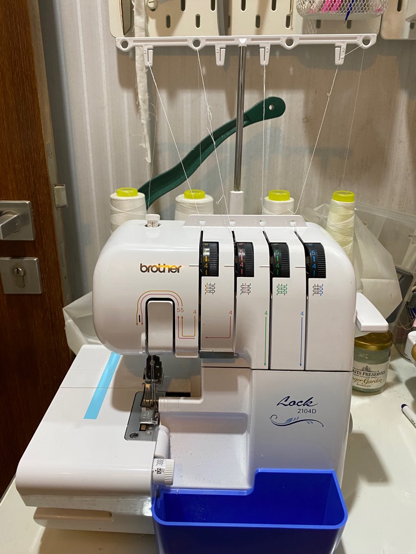 Brother overlocker/serger 2104D, TV & Home Appliances, Other Home ...