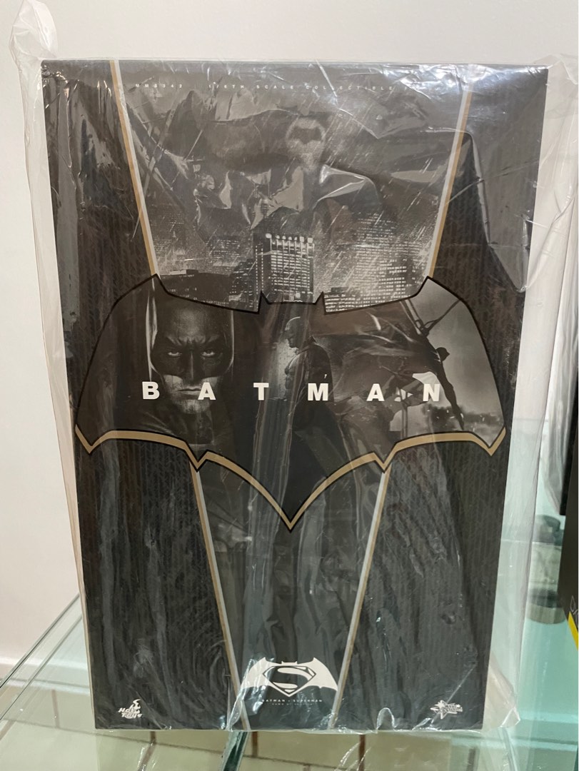 BvS Batman Hot Toys MMS 342, Hobbies & Toys, Toys & Games on Carousell