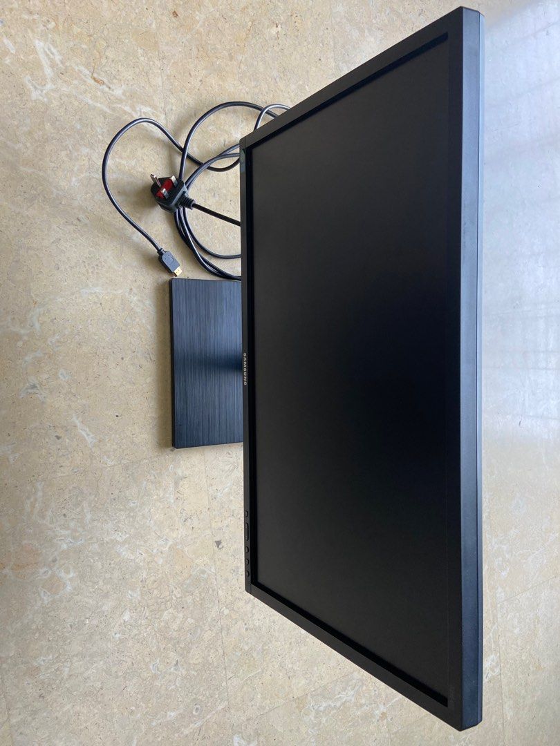 CHEAP Samsung 24 inch S24E450 monitor screen, Computers & Tech, Parts ...