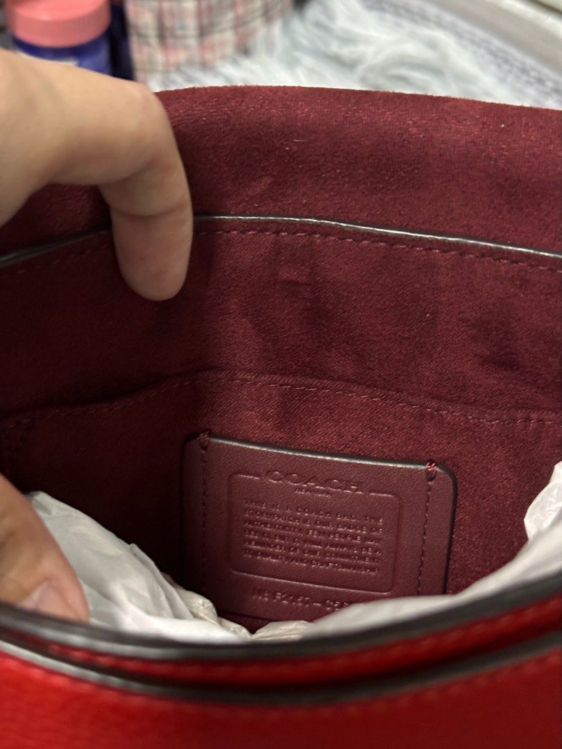 Coach Kleo 17 in Bright Poppy, Luxury, Bags & Wallets on Carousell