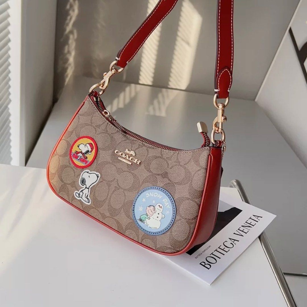 Coach x Peanuts Snoopy Teri Shoulder Bag in Signature Canvas, Women's ...