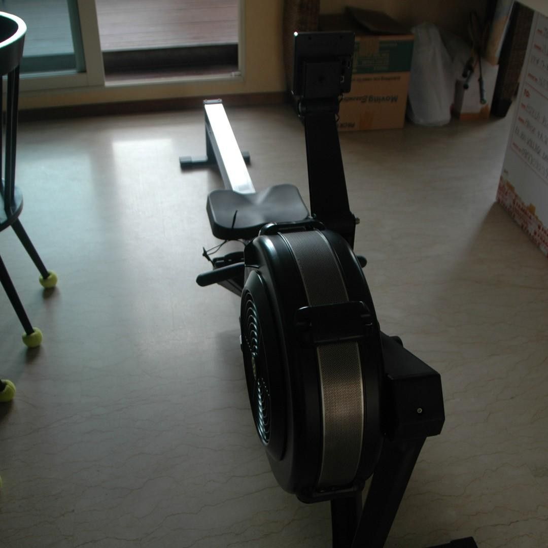 Concept 2 Model D Indoor Rowing Machine with PM5 Performance Monitor ...