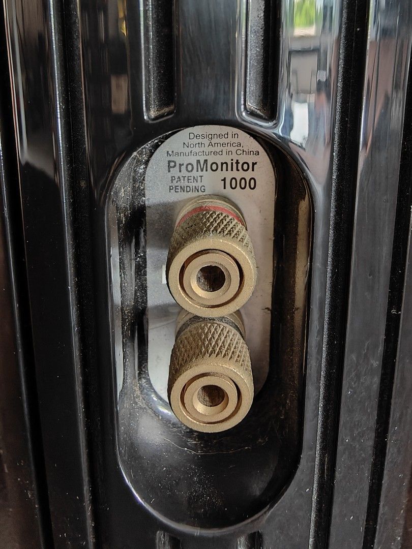 DEFINITIVE TECHNOLOGY ProMonitor 1000 Speakers, Audio, Soundbars, Speakers & Amplifiers on Carousell