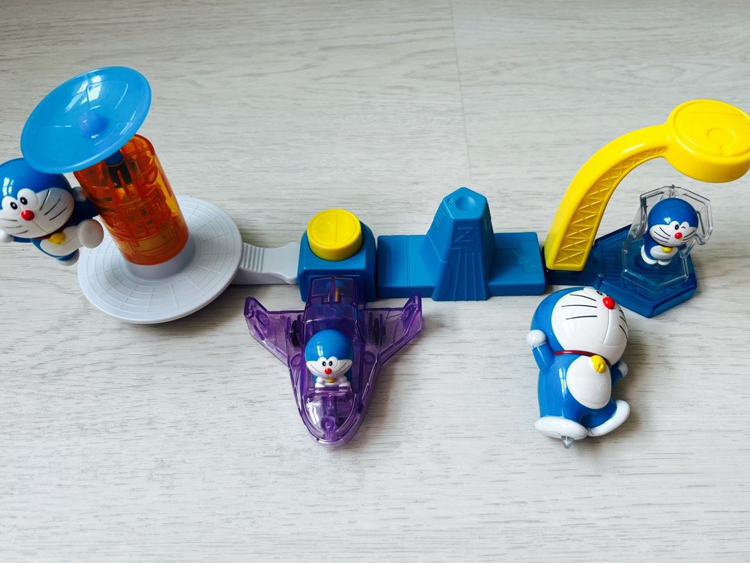 Doraemon toy airplane, Hobbies & Toys, Toys & Games on Carousell