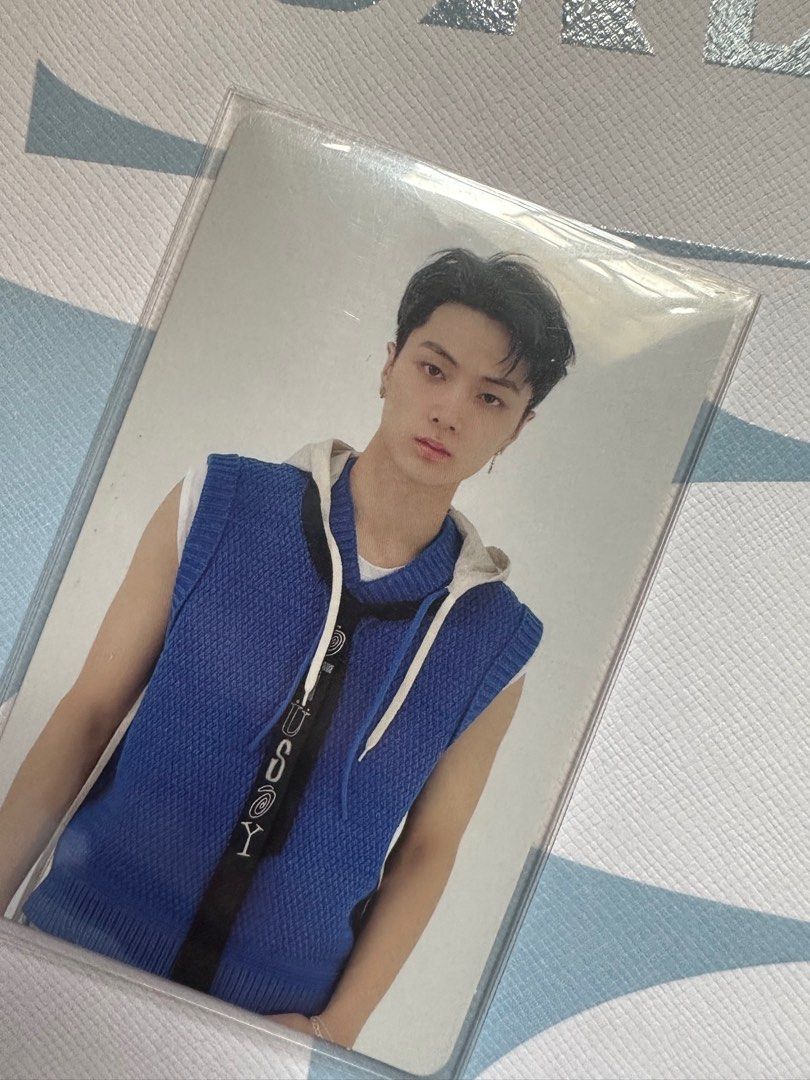 ENHYPEN Photocard Jay Manifesto pc M ver, Hobbies & Toys, Memorabilia ...