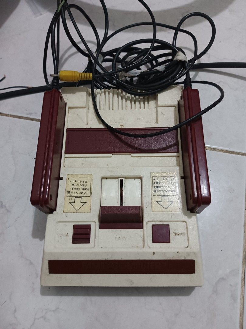 family computer japan, Video Gaming, Video Game Consoles, Nintendo on ...